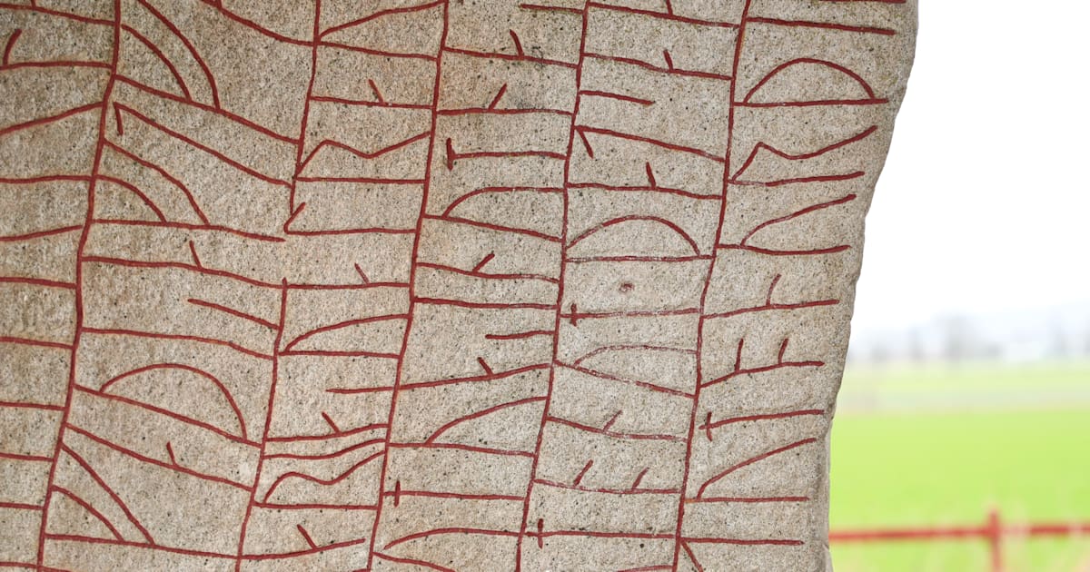 Runstenar med hbtqi-budskap hittade i Sverige