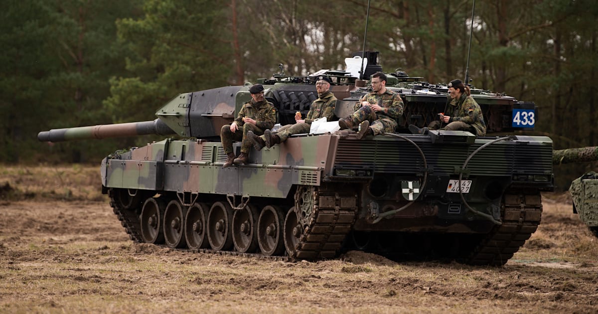 Stridsvagnar i fokus när ministrar träffas i Bryssel