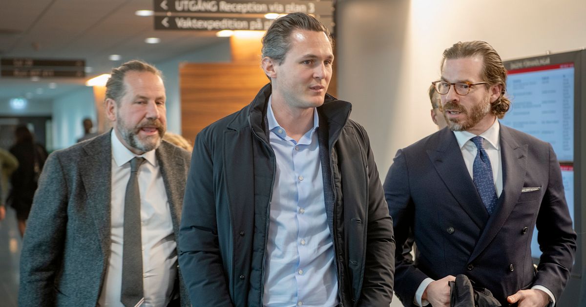 Ernstberger söker resning efter friande skattedom