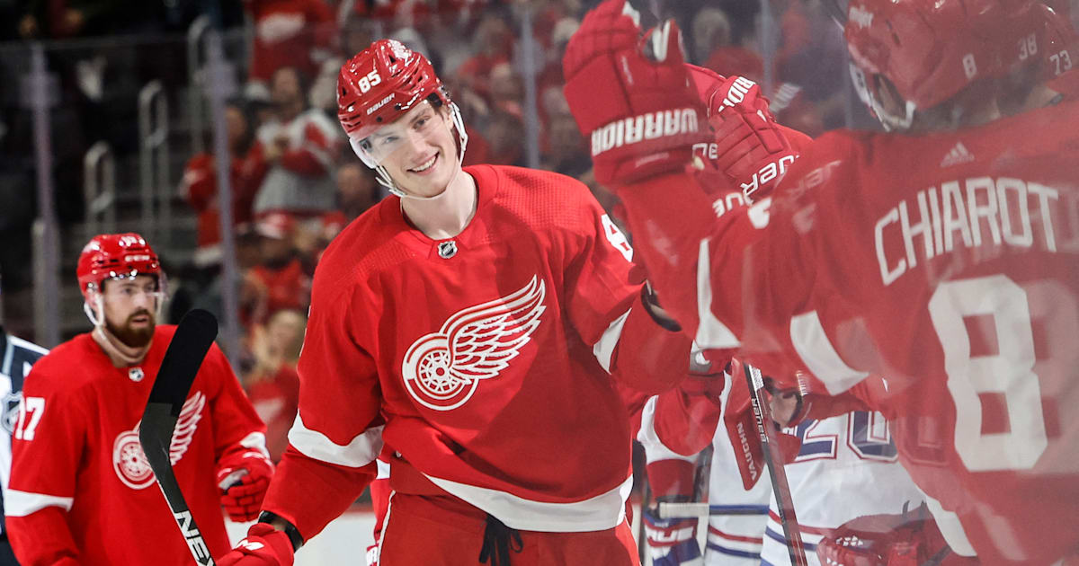 Elmer Söderbloms succé i natt – mål i NHL-debuten