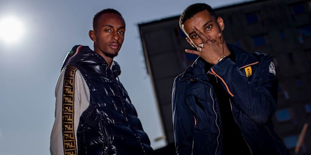 Duon Aden och Asme tolkar Håkan Hellströms klassiker