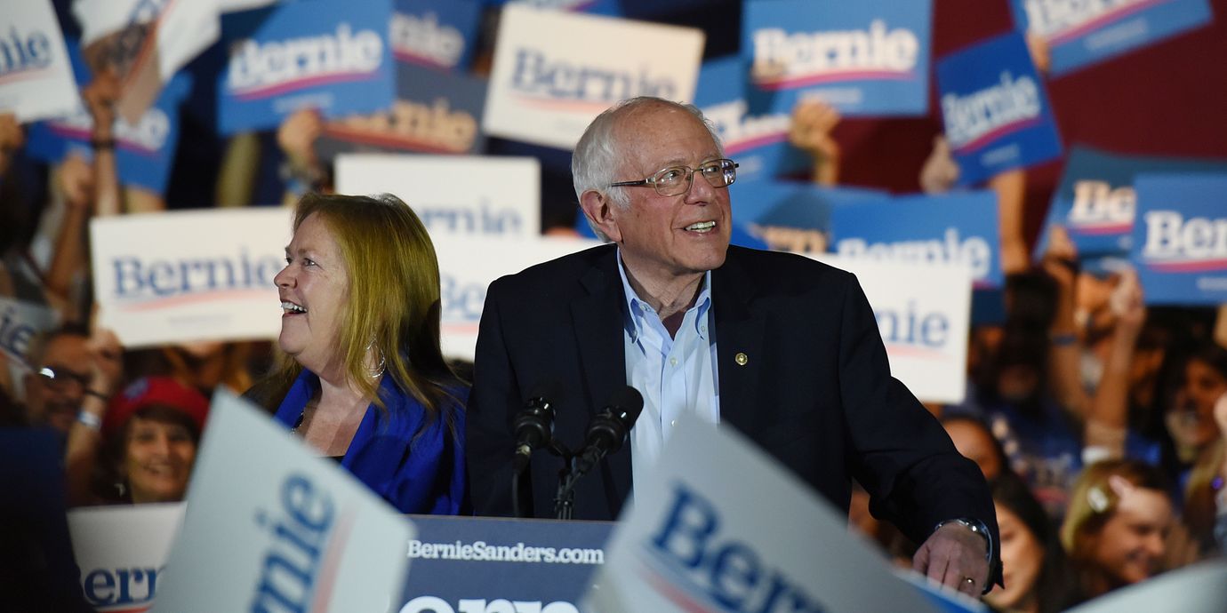 Sanders vann i natt • Hundratals strandade • Ferm och Crone till final