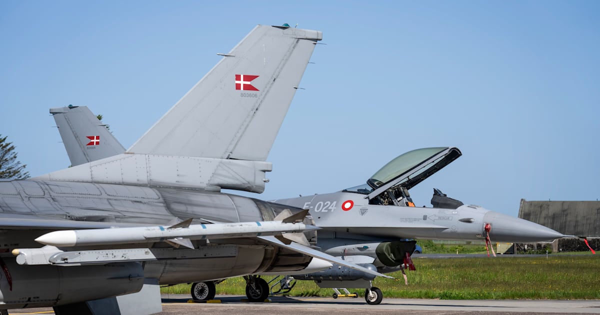 Dansk minister: Vi vill skänka F-16-plan till Ukraina