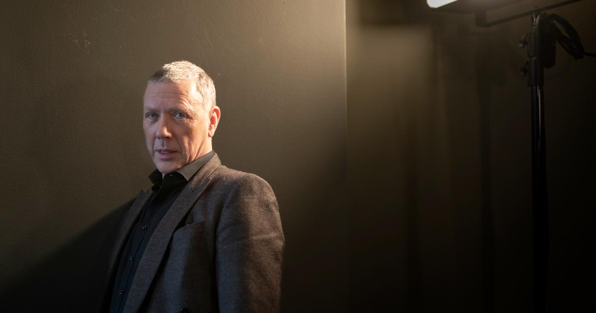 Persbrandt om nya rollen som poet och fredskämpe Persbrandt om nya rollen som poet och fredskämpe