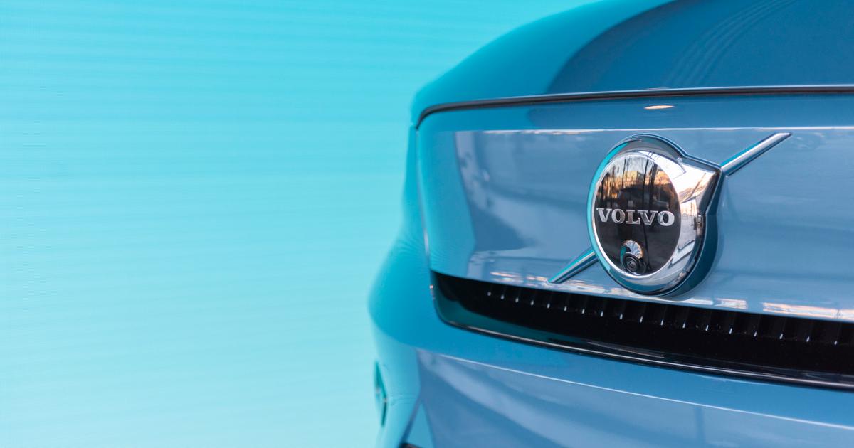 Volvo återkallar 106 000 nya bilar efter bromsfel