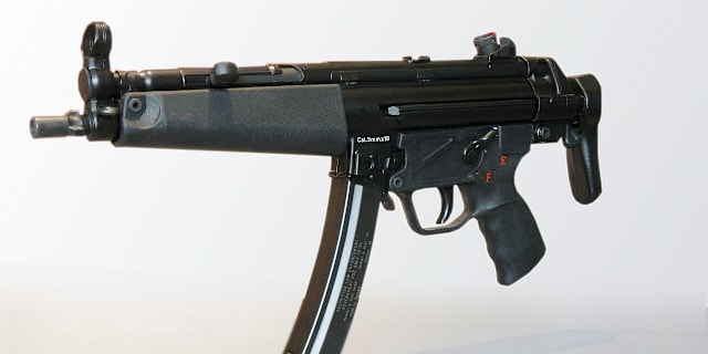 Finska gränsvakter ska börja bära k-pist