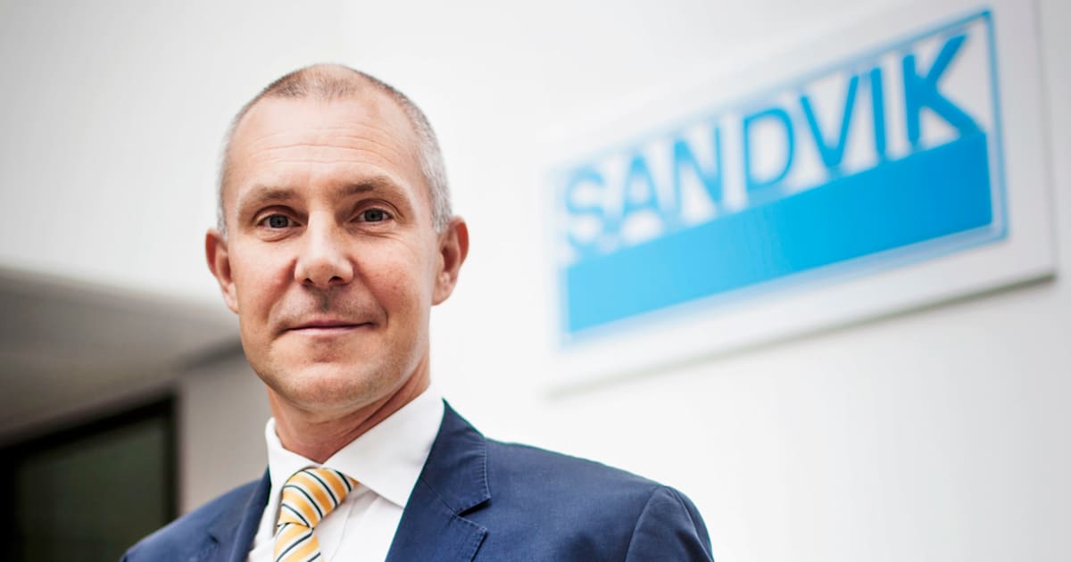 Olof Faxander får lämna sin tjänst på Sandvik